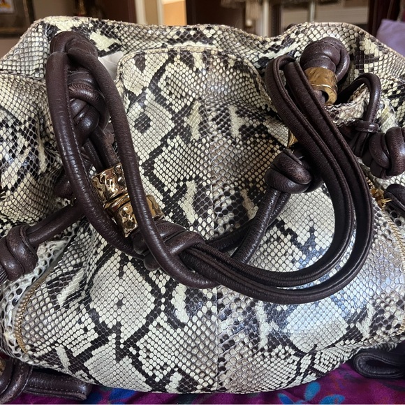 MICHAEL Michael Kors | Bags | Michael Michael Kors Gold And Black ...
